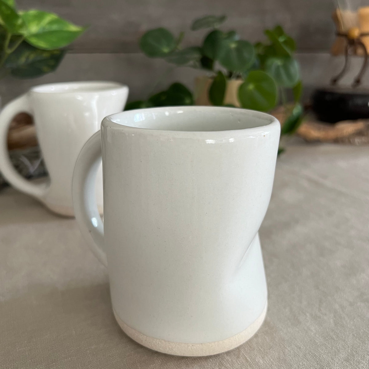 Crumple Mug – kmgpottery